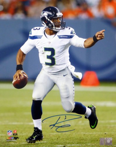 Russell Wilson Autographed Memorabilia | Signed Photo, Jersey ...