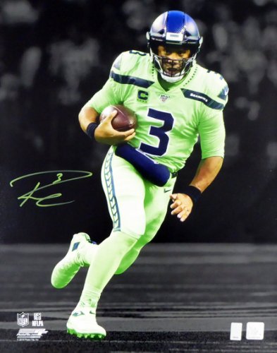 Russell Wilson Autographed Memorabilia | Signed Photo, Jersey ...